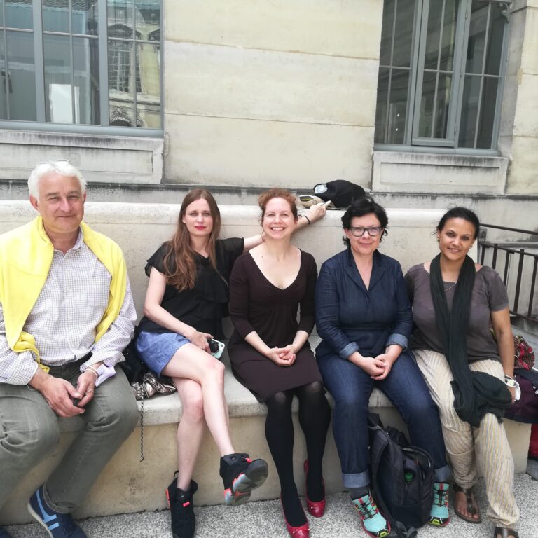 People + Partners – Border-Dancing Across Time